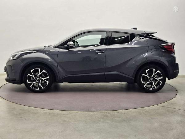 Серый Тойота C-HR 2021 в Паневежис, объемом двигателя 1.99 л и пробегом 80 тыс. км за 22990 €, фото 6 на AUTOMOTO.COM.LV