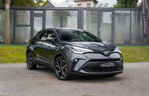 Серый Тойота C-HR 2021 в Вильнюс, объемом двигателя 1.80 л и пробегом 122 тыс. км за 19900 €, фото 1 на AUTOMOTO.COM.LV