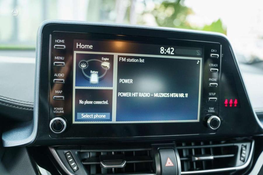 Серый Тойота C-HR 2021 в Вильнюс, объемом двигателя 1.80 л и пробегом 122 тыс. км за 19900 €, фото 34 на AUTOMOTO.COM.LV