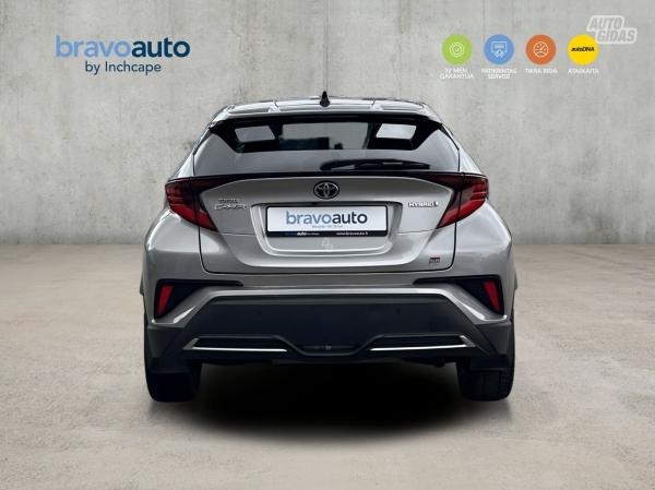 Тойота C-HR 2021 в Каунас на AUTOMOTO.COM.LV Серый Тойота C-HR 2021 в Каунас, объемом двигателя 2.00 л и пробегом 94 тыс. км за 22995 €, фото 5 на AUTOMOTO.COM.LV