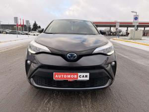 Grey Toyota C-HR 2022 in Vilnius, with an engine capacity of 1.80 L and mileage of 210 thousand km for 17900 €, photo 2 on AUTOMOTO.COM.LV