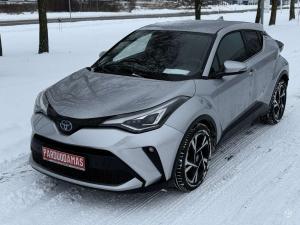 Серый Тойота C-HR 2022 в Паневежис, объемом двигателя 1.80 л и пробегом 86 тыс. км за 20800 €, фото 4 на AUTOMOTO.COM.LV