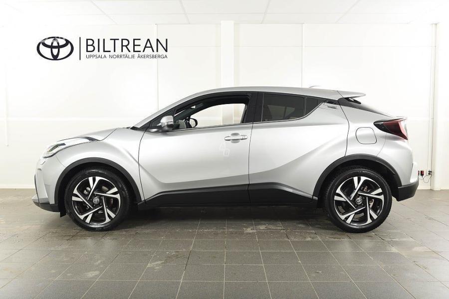 Grey Toyota C-HR 2022 in Kaunas, with an engine capacity of 0.00 L and mileage of 19 thousand km for 27560 €, photo 3 on AUTOMOTO.COM.LV