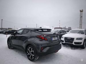 Серый Тойота C-HR 2022 в Вильнюс, объемом двигателя 1.80 л и пробегом 145 тыс. км за 18500 €, фото 6 на AUTOMOTO.COM.LV