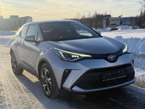 Серый Тойота C-HR 2022 в Паневежис, объемом двигателя 1.80 л и пробегом 86 тыс. км за 20800 €, фото 3 на AUTOMOTO.COM.LV