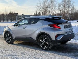 Серый Тойота C-HR 2022 в Паневежис, объемом двигателя 1.80 л и пробегом 86 тыс. км за 20800 €, фото 14 на AUTOMOTO.COM.LV