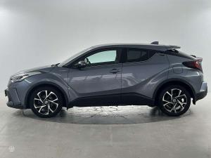Серый Тойота C-HR 2022 в Вильнюс, объемом двигателя 1.80 л и пробегом 58 тыс. км за 21900 €, фото 3 на AUTOMOTO.COM.LV