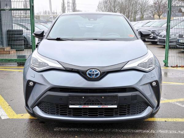 Grey Toyota C-HR 2022 in Klaipeda, with an engine capacity of 1.80 L and mileage of 169 thousand km for 18999 €, photo 4 on AUTOMOTO.COM.LV