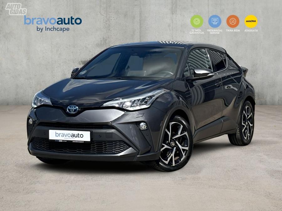 Pelēks Toyota C-HR 2022 Kauņa, ar dzinēja tilpumu 1.80 L un nobraukumu 84 tūkst. km par 22971 €, foto 1 vietnē AUTOMOTO.COM.LV