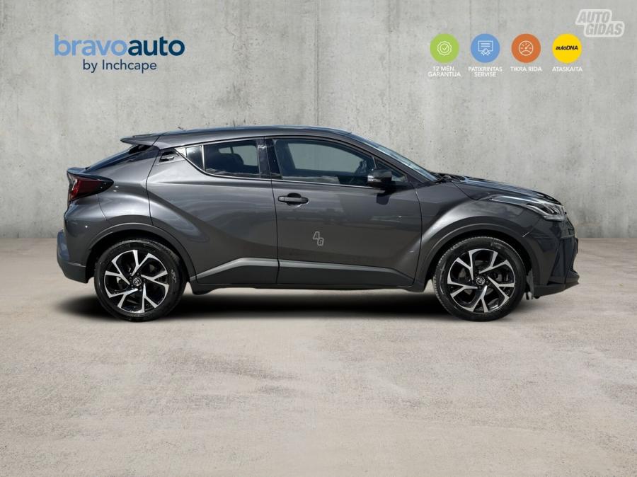 Pelēks Toyota C-HR 2022 Kauņa, ar dzinēja tilpumu 1.80 L un nobraukumu 84 tūkst. km par 22971 €, foto 7 vietnē AUTOMOTO.COM.LV