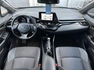 Pelēks Toyota C-HR 2022 Kauņa, ar dzinēja tilpumu 1.80 L un nobraukumu 84 tūkst. km par 22971 €, foto 14 vietnē AUTOMOTO.COM.LV