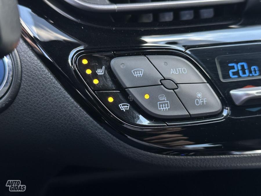 Pelēks Toyota C-HR 2022 Kauņa, ar dzinēja tilpumu 1.80 L un nobraukumu 84 tūkst. km par 22971 €, foto 26 vietnē AUTOMOTO.COM.LV