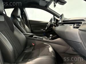 Серый Тойота C-HR 2022 в Вентспилс, объемом двигателя 1.80 л и пробегом 105 тыс. км за 20490 €, фото 8 на AUTOMOTO.COM.LV