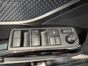 Серый Тойота C-HR 2022 в Вентспилс, объемом двигателя 1.80 л и пробегом 105 тыс. км за 20490 €, фото 13 на AUTOMOTO.COM.LV