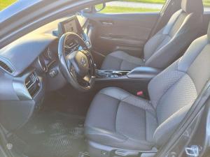 Grey Toyota C-HR 2022 in Vilnius, with an engine capacity of 1.80 L and mileage of 279 thousand km for 15500 €, photo 12 on AUTOMOTO.COM.LV