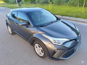 Grey Toyota C-HR 2022 in Vilnius, with an engine capacity of 1.80 L and mileage of 279 thousand km for 15500 €, photo 20 on AUTOMOTO.COM.LV