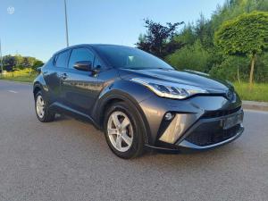 Grey Toyota C-HR 2022 in Vilnius, with an engine capacity of 1.80 L and mileage of 279 thousand km for 15500 €, photo 27 on AUTOMOTO.COM.LV