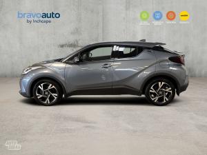 Серый Тойота C-HR 2022 в Вильнюс, объемом двигателя 1.80 л и пробегом 79 тыс. км за 23500 €, фото 3 на AUTOMOTO.COM.LV