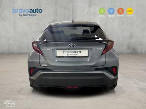 Серый Тойота C-HR 2022 в Вильнюс, объемом двигателя 1.80 л и пробегом 79 тыс. км за 23500 €, фото 5 на AUTOMOTO.COM.LV