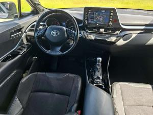 Серый Тойота C-HR 2022 в Шяуляй, объемом двигателя 1.99 л и пробегом 127 тыс. км за 20950 €, фото 21 на AUTOMOTO.COM.LV