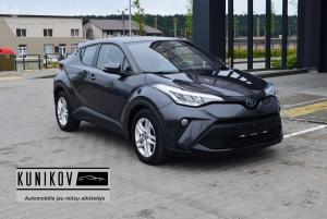 Grey Toyota C-HR 2022 in Vilnius, with an engine capacity of 1.99 L and mileage of 201 thousand km for 19200 €, photo  on AUTOMOTO.COM.LV