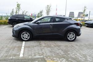 Серый Тойота C-HR 2022 в Вильнюс, объемом двигателя 1.99 л и пробегом 201 тыс. км за 19200 €, фото 5 на AUTOMOTO.COM.LV