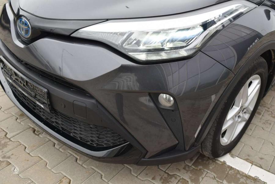 Серый Тойота C-HR 2022 в Вильнюс, объемом двигателя 1.99 л и пробегом 201 тыс. км за 19200 €, фото 25 на AUTOMOTO.COM.LV