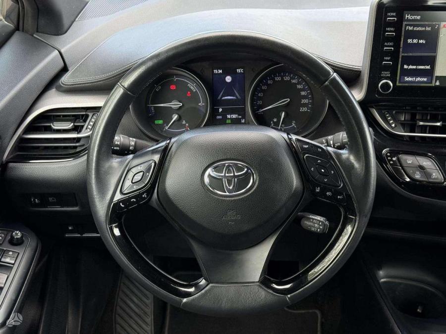Серый Тойота C-HR 2022 в Вильнюс, объемом двигателя 1.80 л и пробегом 161 тыс. км за 17990 €, фото 25 на AUTOMOTO.COM.LV
