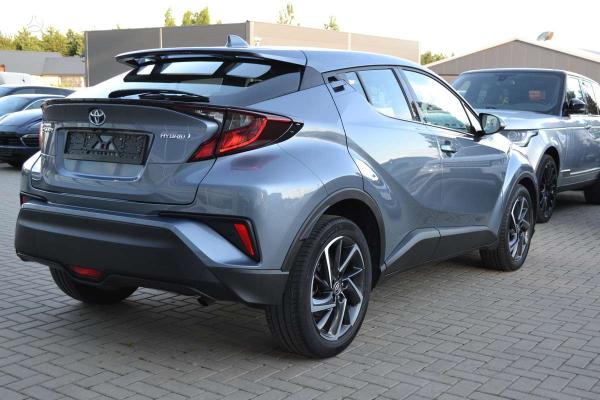 Серый Тойота C-HR 2022 в Вильнюс, объемом двигателя 1.80 л и пробегом 193 тыс. км за 18500 €, фото 10 на AUTOMOTO.COM.LV