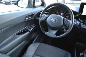 Серый Тойота C-HR 2022 в Вильнюс, объемом двигателя 1.80 л и пробегом 193 тыс. км за 18500 €, фото 17 на AUTOMOTO.COM.LV