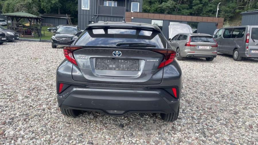 Pelēks Toyota C-HR 2022 Kauņa, ar dzinēja tilpumu 1.80 L un nobraukumu 58 tūkst. km par 20900 €, foto 7 vietnē AUTOMOTO.COM.LV