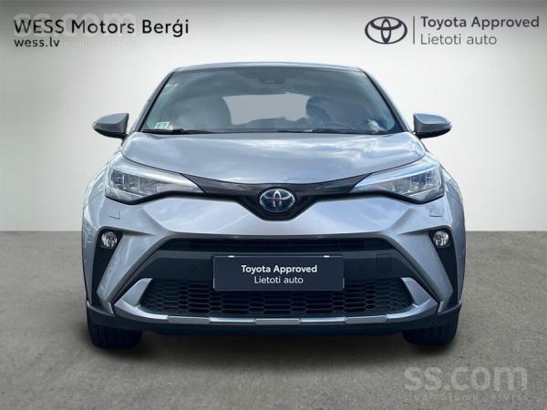 Pelēks Toyota C-HR 2022 Rīga, ar dzinēja tilpumu 1.80 L un nobraukumu 61 tūkst. km par 22990 €, foto 5 vietnē AUTOMOTO.COM.LV