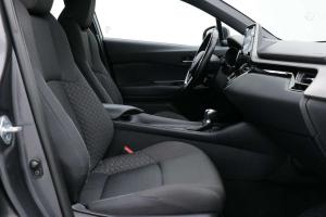 Grey Toyota C-HR 2022 in Vilnius, with an engine capacity of 1.99 L and mileage of 104 thousand km for 24900 €, photo 10 on AUTOMOTO.COM.LV