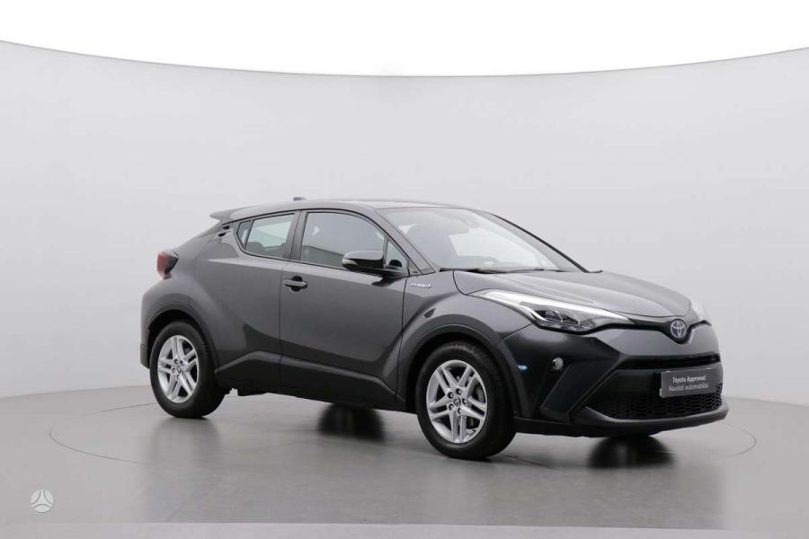 Grey Toyota C-HR 2022 in Vilnius, with an engine capacity of 1.99 L and mileage of 104 thousand km for 24900 €, photo 20 on AUTOMOTO.COM.LV