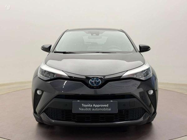 Pelēks Toyota C-HR 2022 Panevēža, ar dzinēja tilpumu 1.80 L un nobraukumu 85 tūkst. km par 22790 €, foto 3 vietnē AUTOMOTO.COM.LV