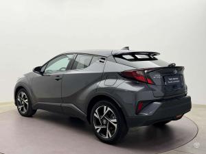 Серый Тойота C-HR 2022 в Паневежис, объемом двигателя 1.80 л и пробегом 85 тыс. км за 22790 €, фото 13 на AUTOMOTO.COM.LV