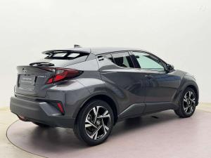 Серый Тойота C-HR 2022 в Паневежис, объемом двигателя 1.80 л и пробегом 85 тыс. км за 22790 €, фото 16 на AUTOMOTO.COM.LV