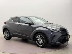 Pelēks Toyota C-HR 2022 Panevēža, ar dzinēja tilpumu 1.80 L un nobraukumu 85 tūkst. km par 23790 €, foto 4 vietnē AUTOMOTO.COM.LV