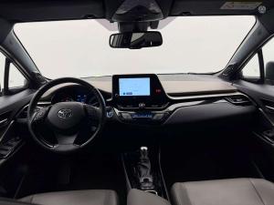 Pelēks Toyota C-HR 2022 Panevēža, ar dzinēja tilpumu 1.80 L un nobraukumu 85 tūkst. km par 23790 €, foto 19 vietnē AUTOMOTO.COM.LV