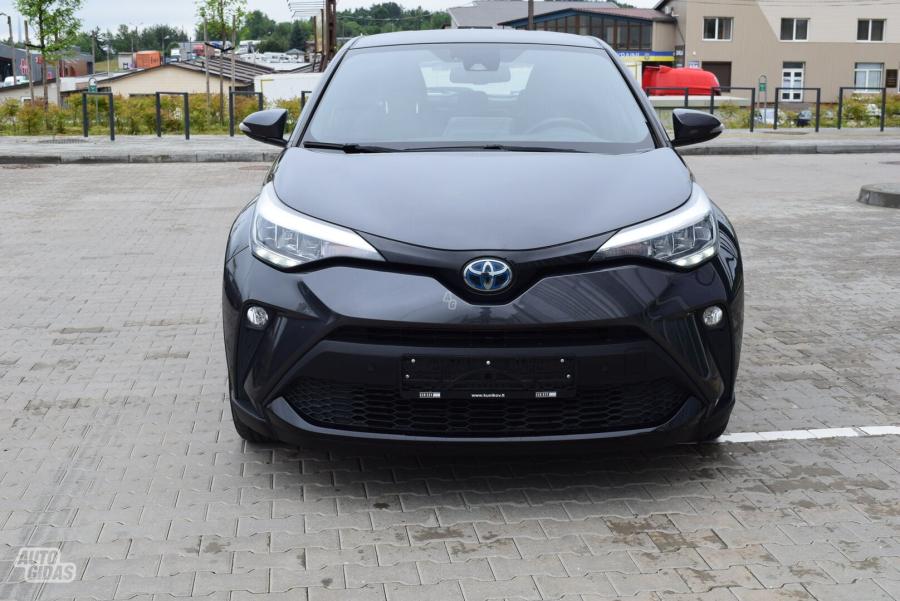 Pelēks Toyota C-HR 2022 Viļņa, ar dzinēja tilpumu 2.00 L un nobraukumu 201 tūkst. km par 19200 €, foto 3 vietnē AUTOMOTO.COM.LV