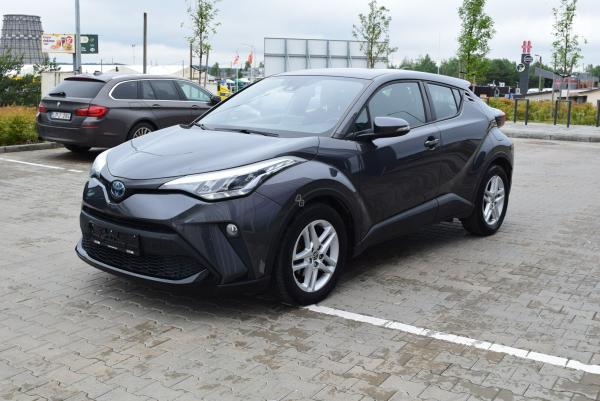 Серый Тойота C-HR 2022 в Вильнюс, объемом двигателя 2.00 л и пробегом 201 тыс. км за 19200 €, фото 3 на AUTOMOTO.COM.LV
