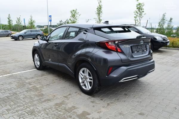 Серый Тойота C-HR 2022 в Вильнюс, объемом двигателя 2.00 л и пробегом 201 тыс. км за 19200 €, фото 5 на AUTOMOTO.COM.LV