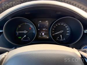 Серый Тойота C-HR 2022 в Рига, объемом двигателя 1.80 л и пробегом 62 тыс. км за 22990 €, фото 13 на AUTOMOTO.COM.LV
