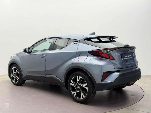 Pelēks Toyota C-HR 2022 Panevēža, ar dzinēja tilpumu 1.80 L un nobraukumu 98 tūkst. km par 21990 €, foto 6 vietnē AUTOMOTO.COM.LV