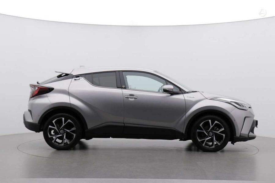 Серый Тойота C-HR 2022 в Вильнюс, объемом двигателя 1.99 л и пробегом 30 тыс. км за 25500 €, фото 18 на AUTOMOTO.COM.LV