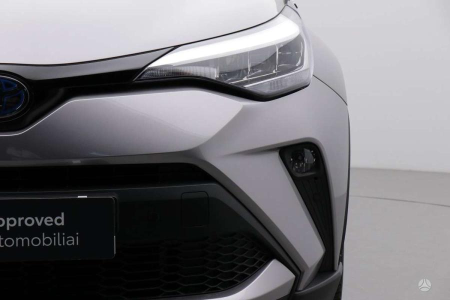 Серый Тойота C-HR 2022 в Вильнюс, объемом двигателя 1.99 л и пробегом 30 тыс. км за 25500 €, фото 21 на AUTOMOTO.COM.LV