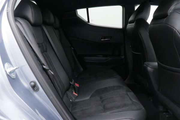 Pelēks Toyota C-HR 2022 Viļņa, ar dzinēja tilpumu 1.80 L un nobraukumu 33 tūkst. km par 25500 €, foto 10 vietnē AUTOMOTO.COM.LV