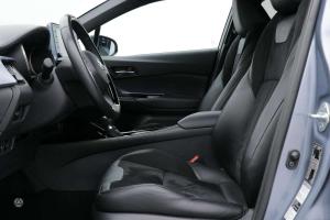 Pelēks Toyota C-HR 2022 Viļņa, ar dzinēja tilpumu 1.80 L un nobraukumu 33 tūkst. km par 25500 €, foto 13 vietnē AUTOMOTO.COM.LV