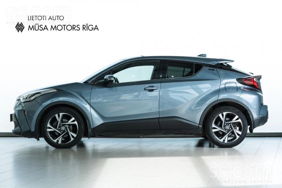 Pelēks Toyota C-HR 2022 Rīga, ar dzinēja tilpumu 1.80 L un nobraukumu 57 tūkst. km par 23900 €, foto 11 vietnē AUTOMOTO.COM.LV