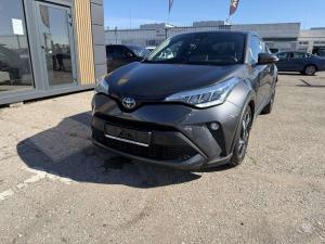 Серый Тойота C-HR 2022 в Паневежис, объемом двигателя 1.80 л и пробегом 99 тыс. км за 19900 €, фото 3 на AUTOMOTO.COM.LV